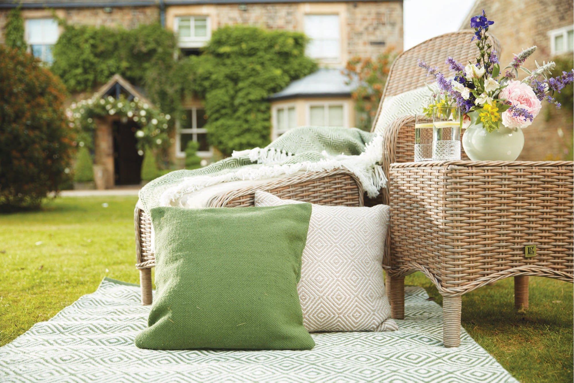 Hug Rug Woven Plain Cushion Dark Green - Rug Collection